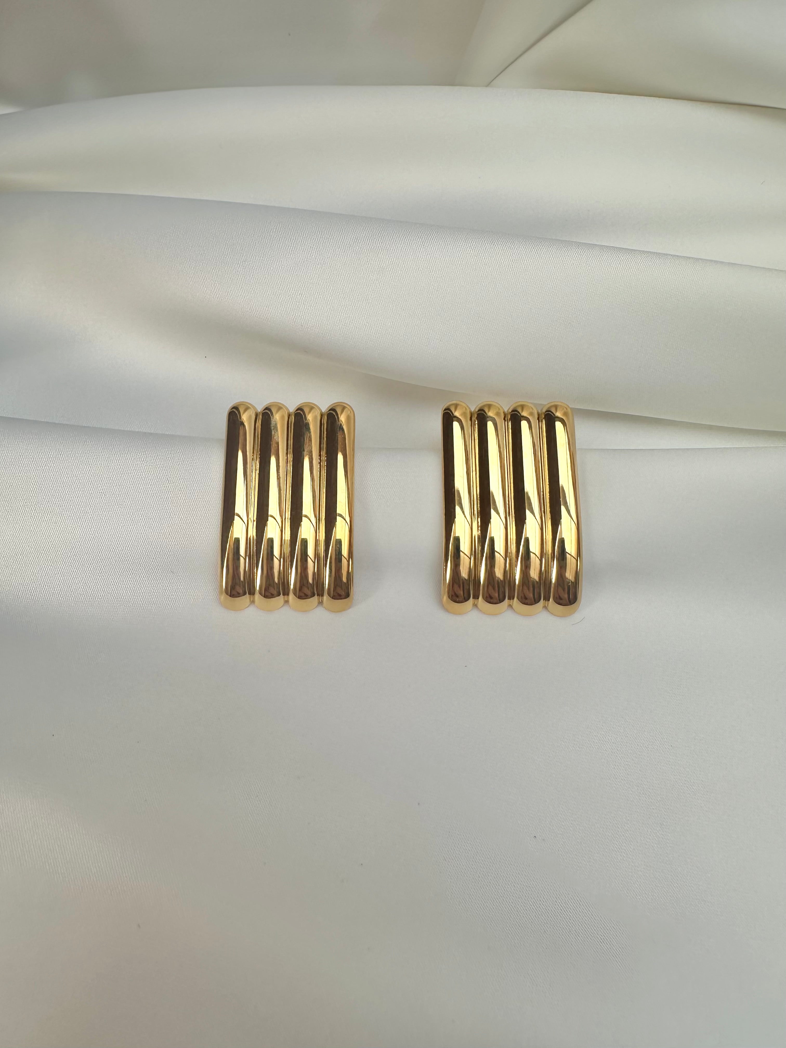 FOUR PIPE EARRINGS GOLD – Cloud Eighteen