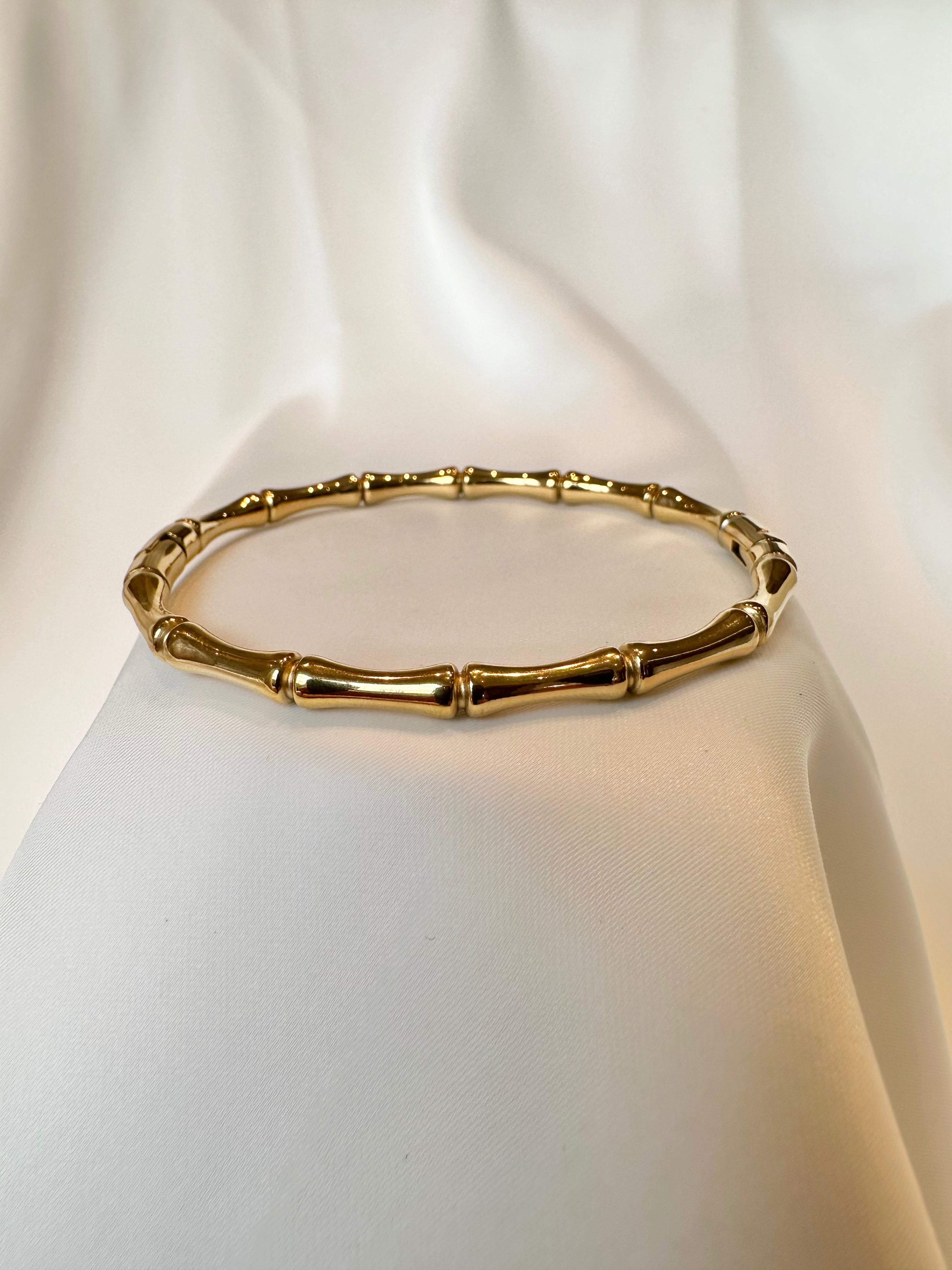 SOLID BAMBOO GOLD BANGLE – Cloud Eighteen